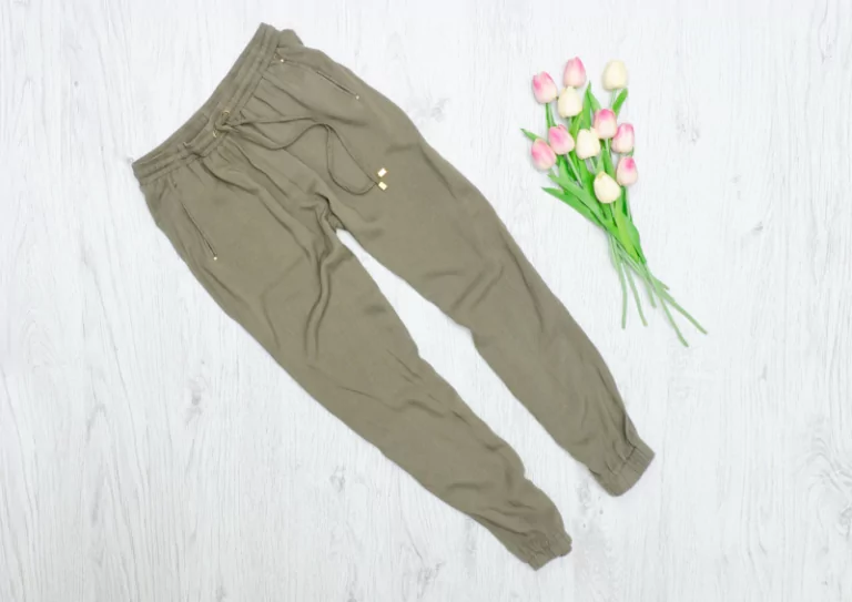 Vải Kaki Là Gì? Đặc Tính, Ưu Nhược Điểm & Ứng Dụng Của Chất Liệu Kaki ...