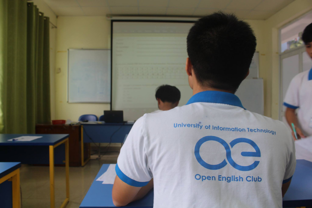 Đồng Phục UIT Open English Club, Tp Thủ Đức (MIT-H598VR) » Hải Triều