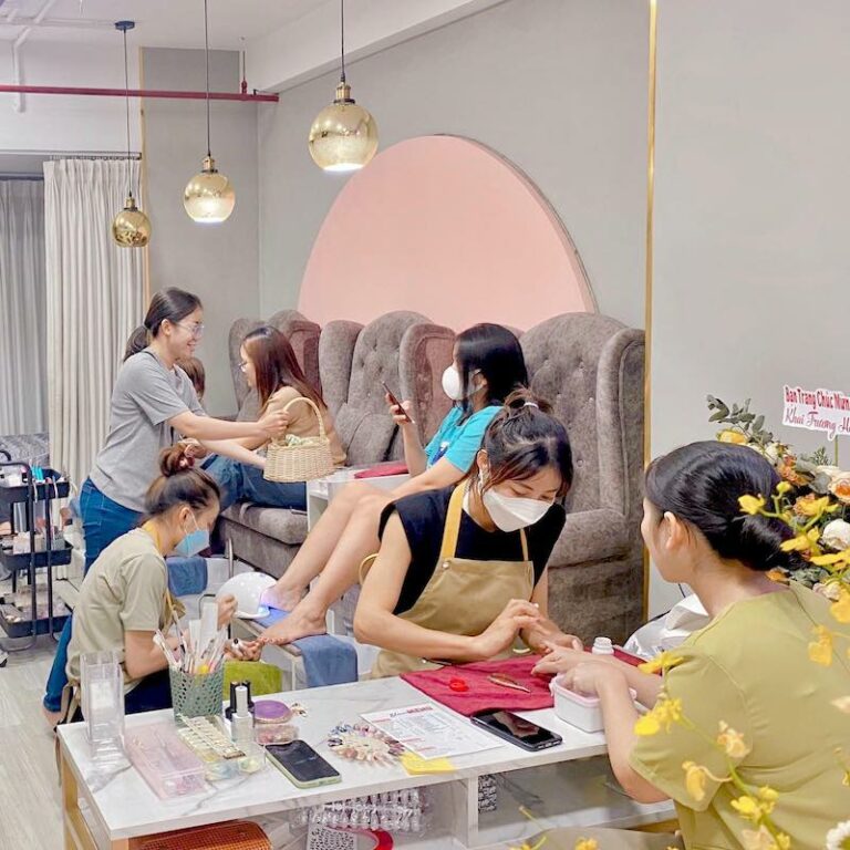 Kinh Nghiệm Mở Tiệm Nail Từ A-Z - Thành Công Từ Những Điều Nhỏ Nhất ...